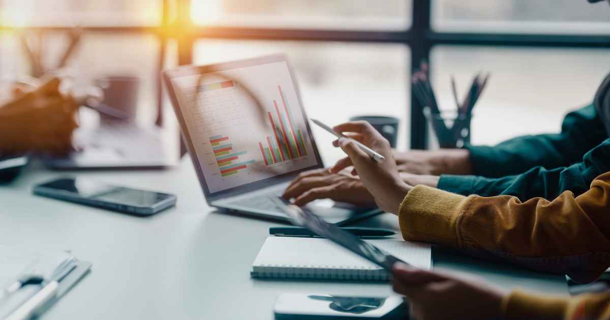 Practical, human-centred AI for SMEs (AI in je Bedrijf) - ai4business ...